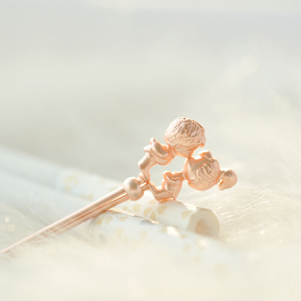 Kissing Couple Smoking Hitter Ring – BRare NYC